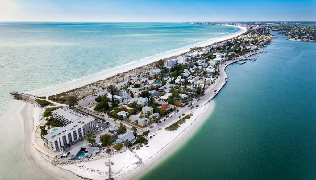 10 Charming Small Towns in Central Florida You'll Love (2026)