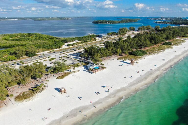 Florida in Winter: Where to Go When the Temperature Drops