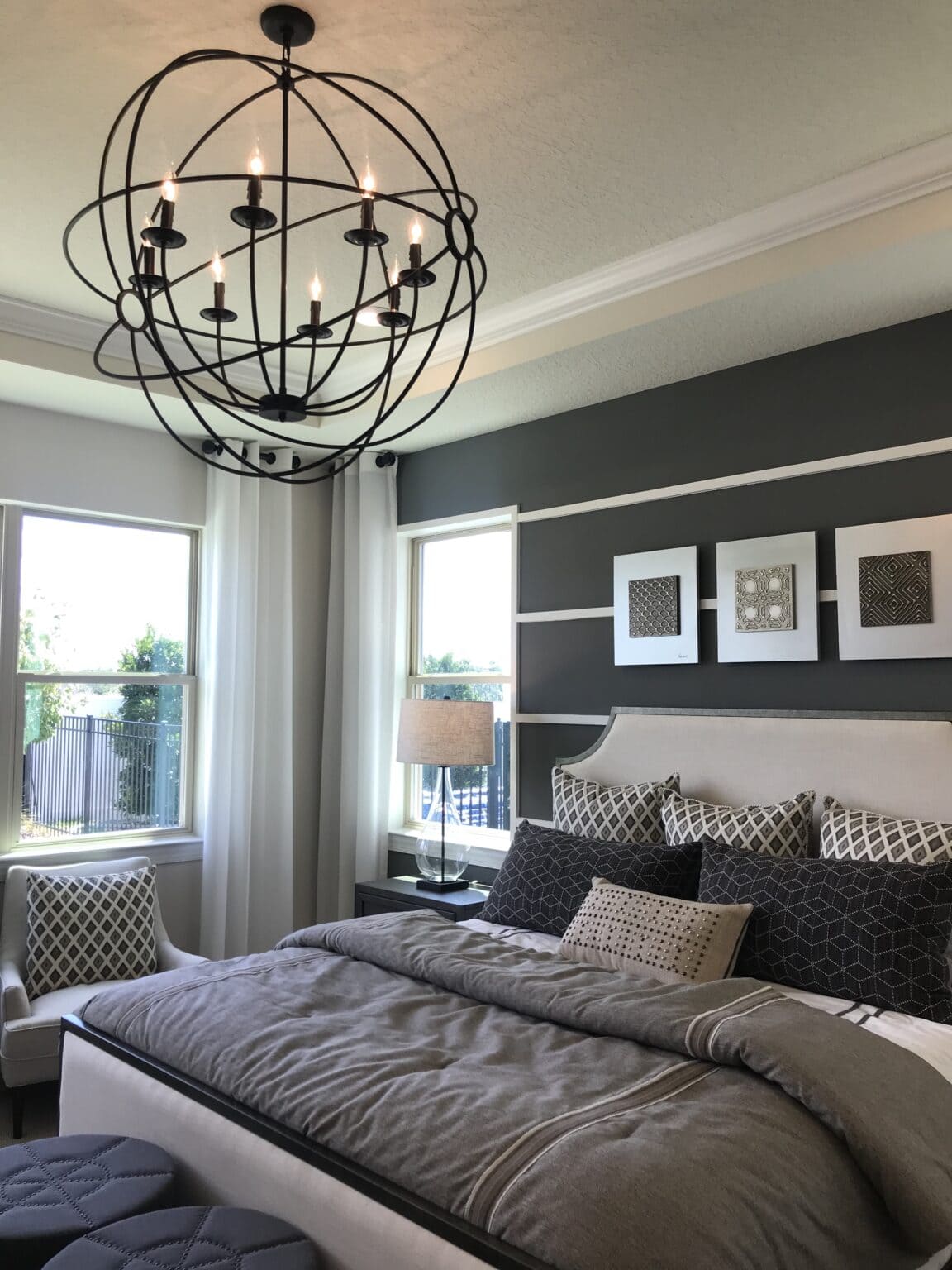 15 Layered Bedding Ideas for Your Master Bedroom (2026)