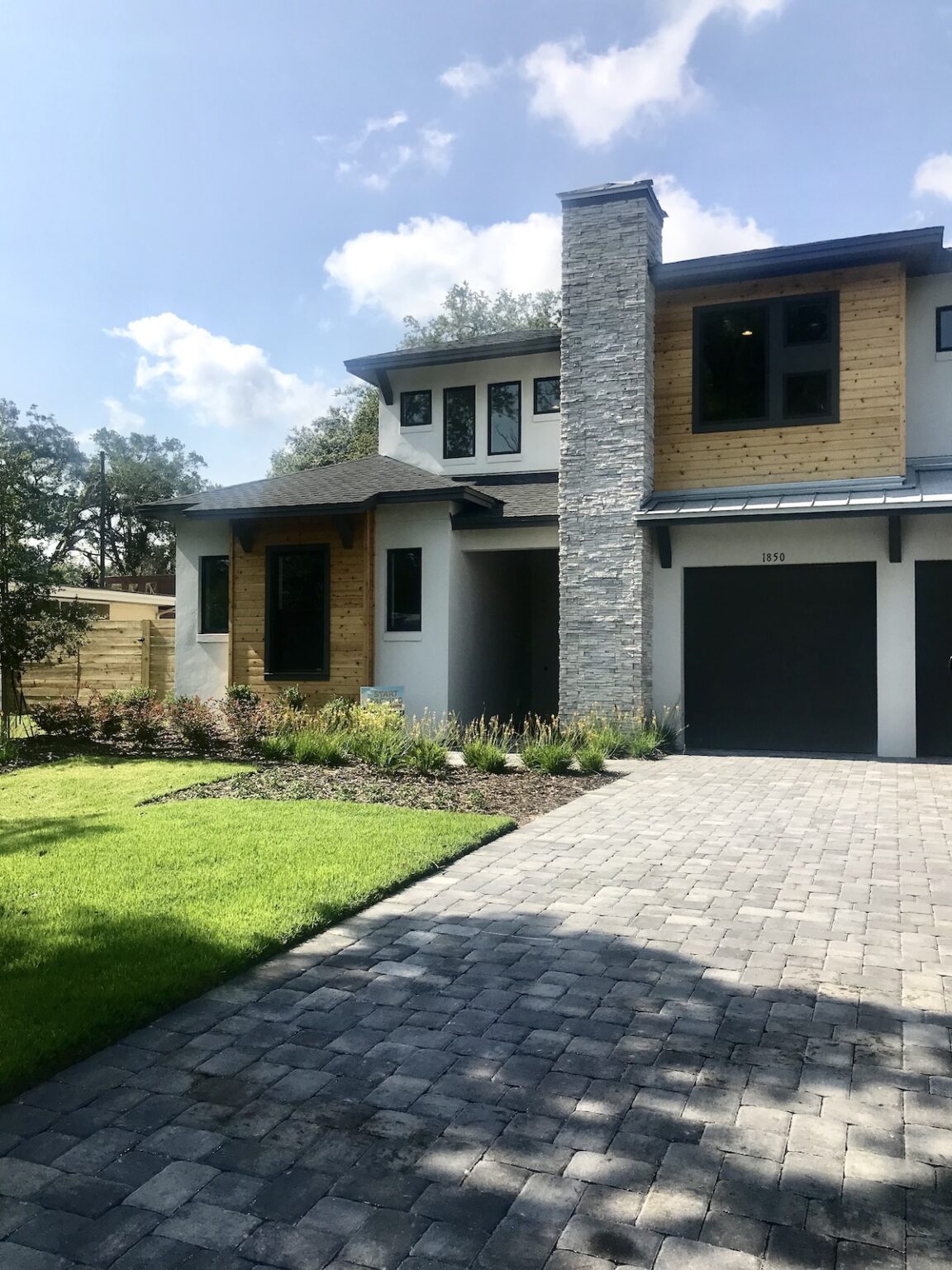 15 Florida Home Exterior Ideas to Wow Your Neighbors