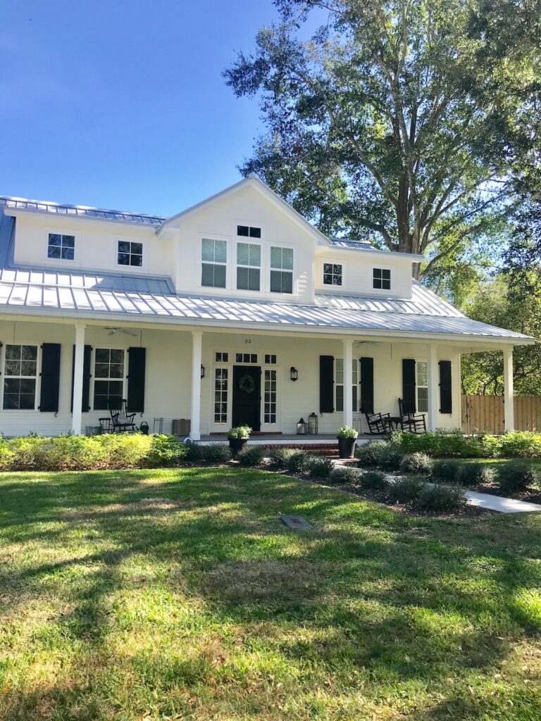 15 Florida Home Exterior Ideas to Wow Your Neighbors