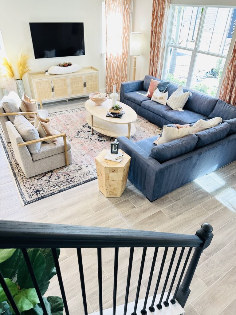 Embracing Granny Chic: A Guide to the Trendy Vintage Decor Style