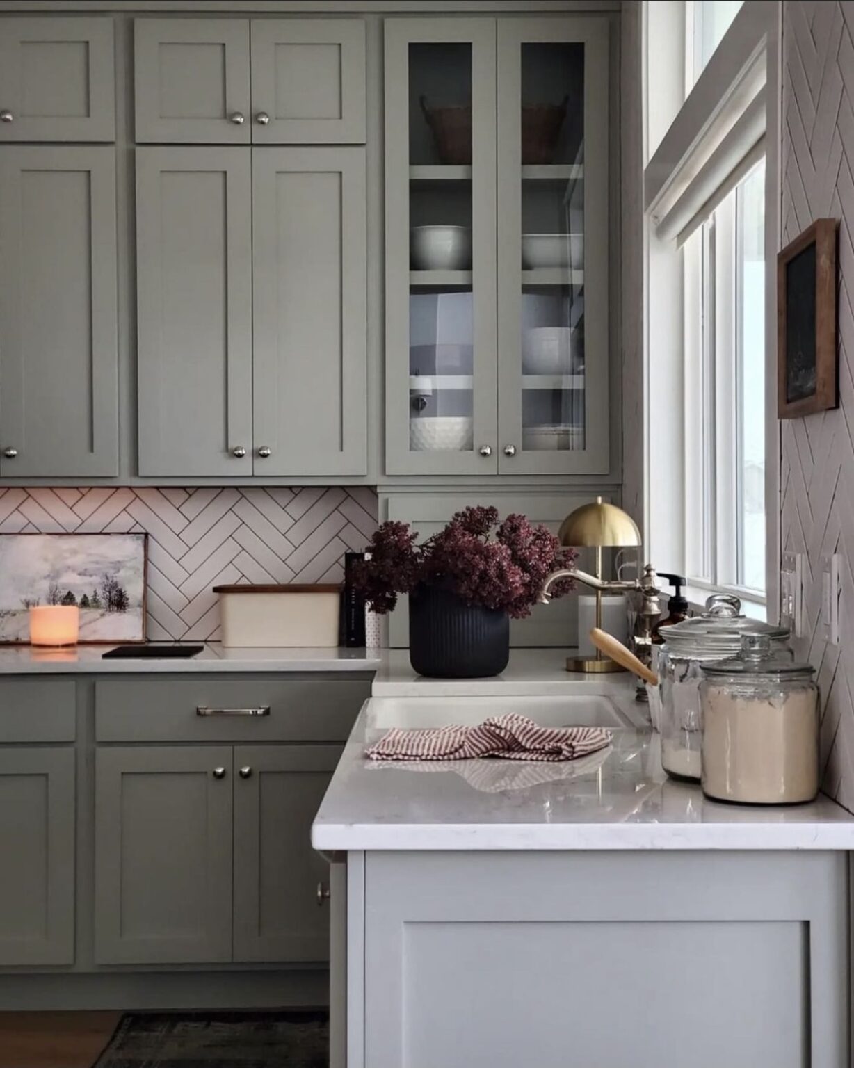 Evergreen Fog by Sherwin Williams: A Classic Moody Green